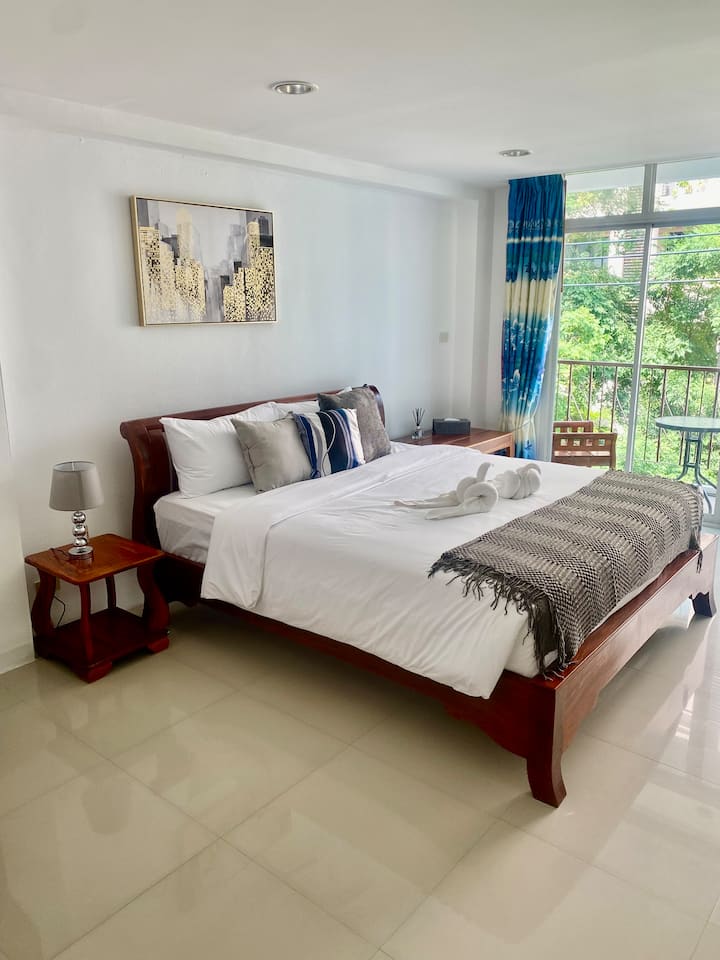 Korando’s Bar & Guesthouse - Pattaya City