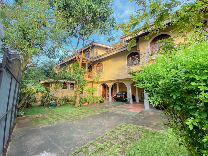 Two-bedroom Apt- Galle - Sri Lanka