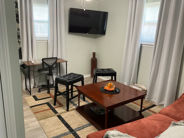 The Che'leone - Kenner, LA