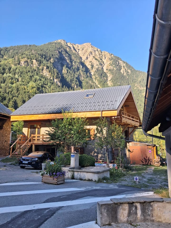 La Maison Près De La Fontaine - 6 Couchages - Lac du Vallon