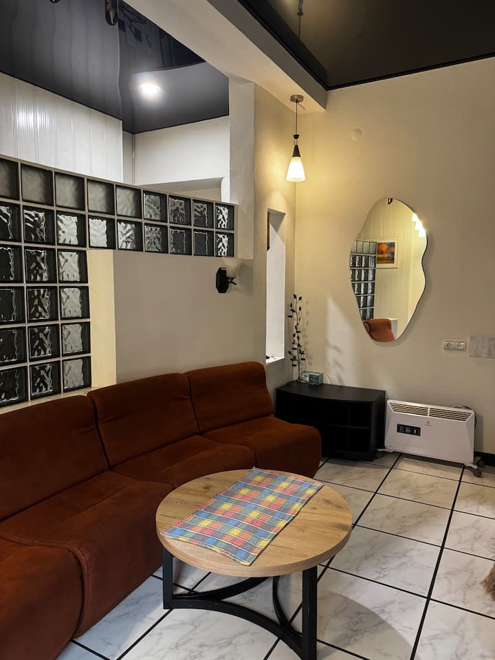 Modern/stylish Studio In City Center (Sayat-nova) - Yerevan
