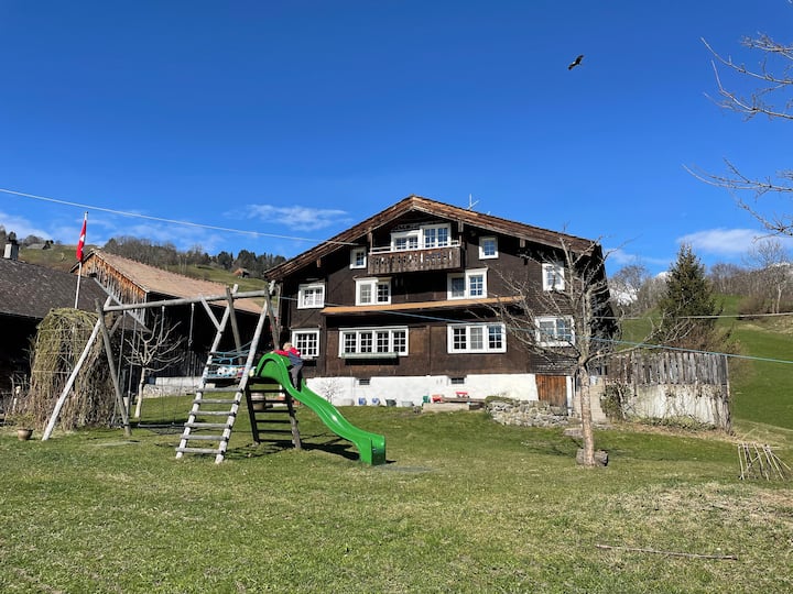 Charmantes Appartement Mit Aussicht Am Grabserberg - Sevelen