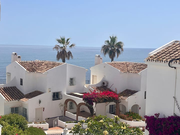 Beachfront Townhouse Med Pool (Renoverat 2024) - La Cala de Mijas