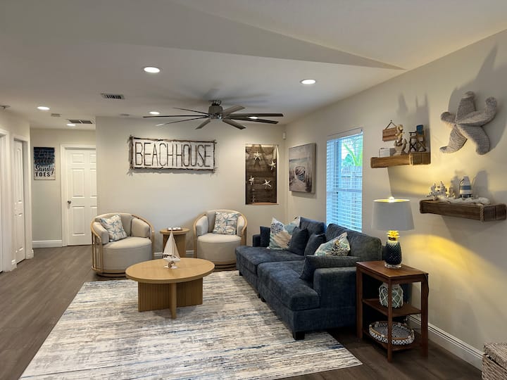 Family & Pet Friendly Near Beach/atlanticave/fau - Highland Beach, FL