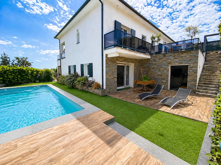 Villa Bastia Piscine Privée Toboggan 5 Min Mer - Biguglia