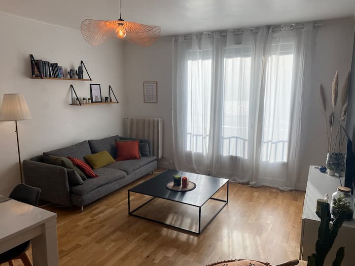 Grand T3 Proche Centre Ville - ibis budget Reims Parc Des Expositions