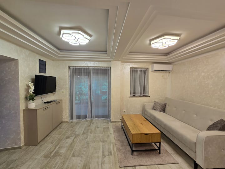 Modern Studio Apt - Ground Floor With Terrace - Montenegro