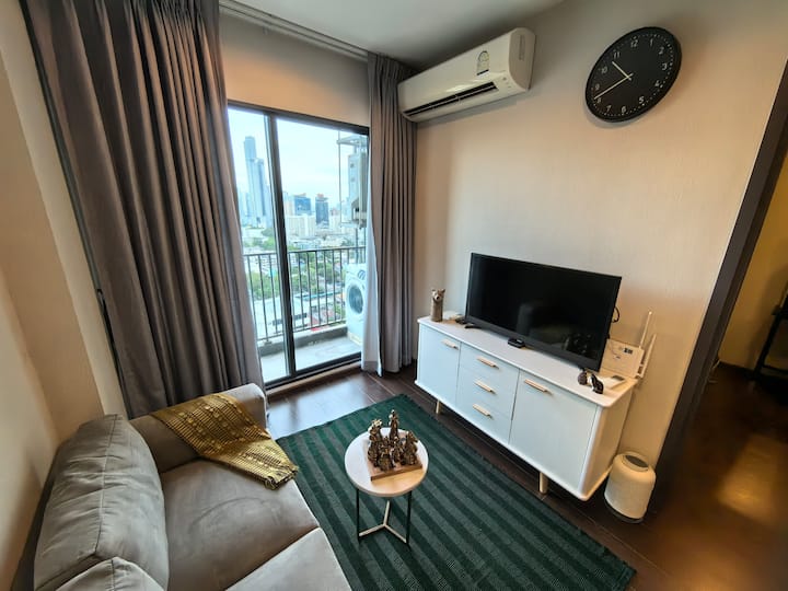 C Ekkamai Condo/high Floor - Bangkok