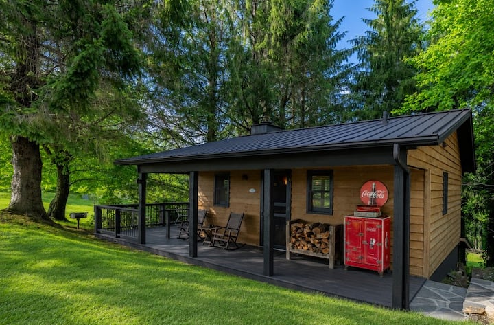 Cabine-de Luxe-sdb Privée-vue Sur Montagne-coca-co - Dillard, GA