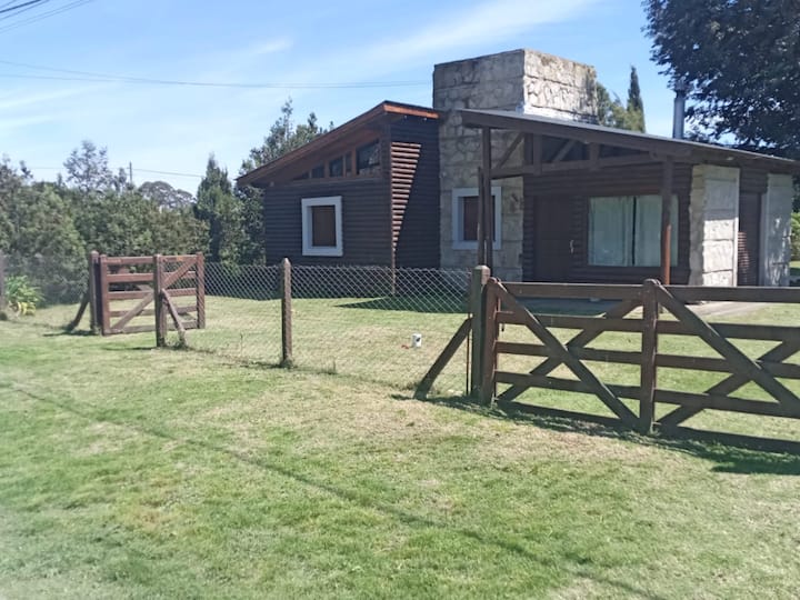 Hermosa Cabaña - Ba. Privado Las Lomas De Miramar - Miramar