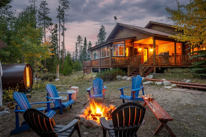 Hot Tub/sauna/arcade Game-the Lodge At Peper Ridge - Colorado