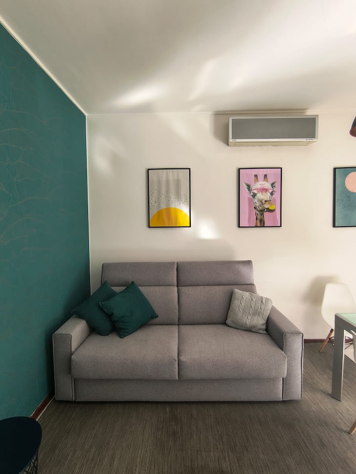 Farinisola Apartment - A Balcony On Isola Block - Milano