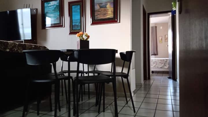 Apê Bem Localizado_av. Praiana_ Guarapari - Guarapari