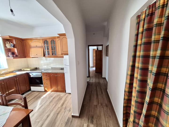 Vitas Apt 1 |  5 Min From Beach & Garden View - Ksamil