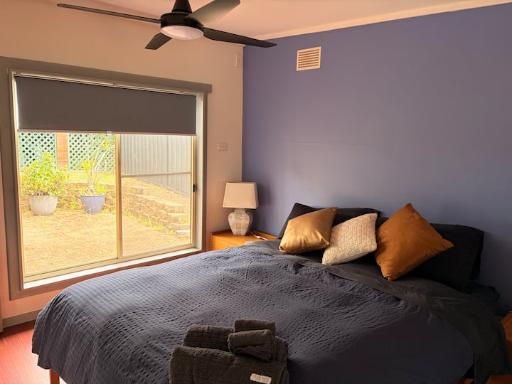 Newcastle Tranquil Retreat - Lake Macquarie