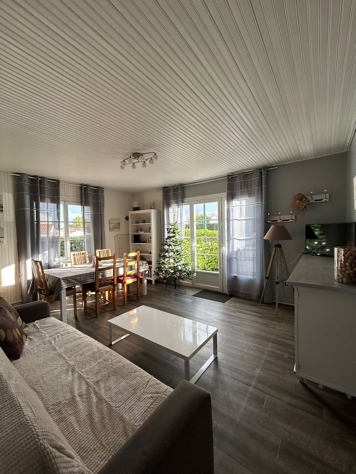 Maison Avec Grand Jardin Sur L'île De Noirmoutier - Barbâtre