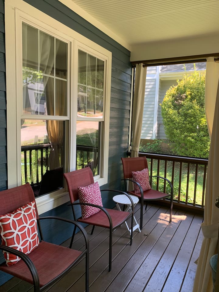 Cozy Front Porch, Fireplace, & Fenced-in Yard - Asheville, NC