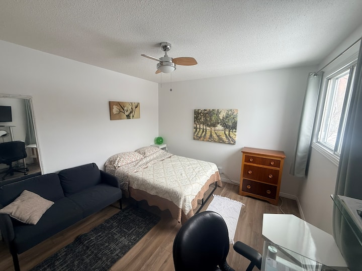 Female Residence Uqo/uottawa: (30-201) - Ottawa