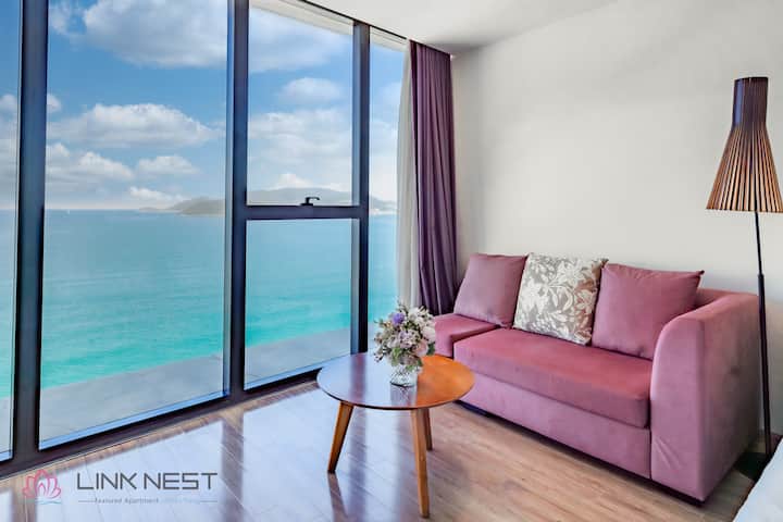 Starcity Sea View Studio /Beachfront/french Window - Vietnam