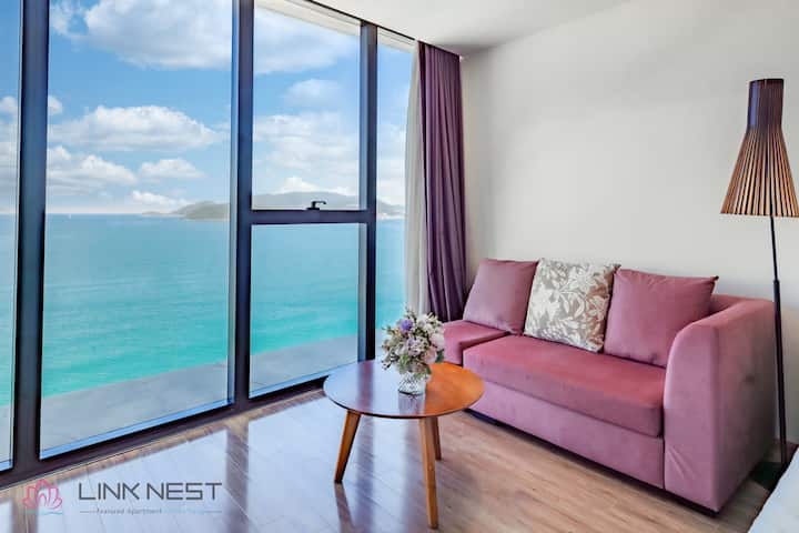 Starcity Sea View Studio /Beachfront/french Window - Vietnam