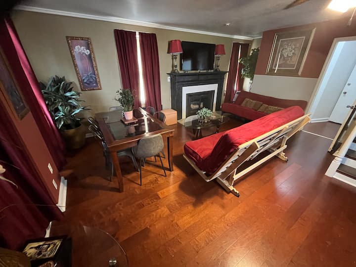 Poseidon's Corner #1 Of 3 Units On This Property - Sandusky, OH
