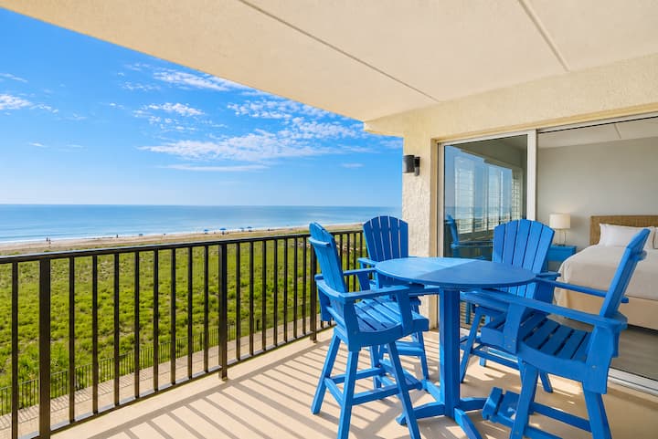Coastal Charm:spectacular Oceanfront Sunrise Views - Fernandina Beach, FL
