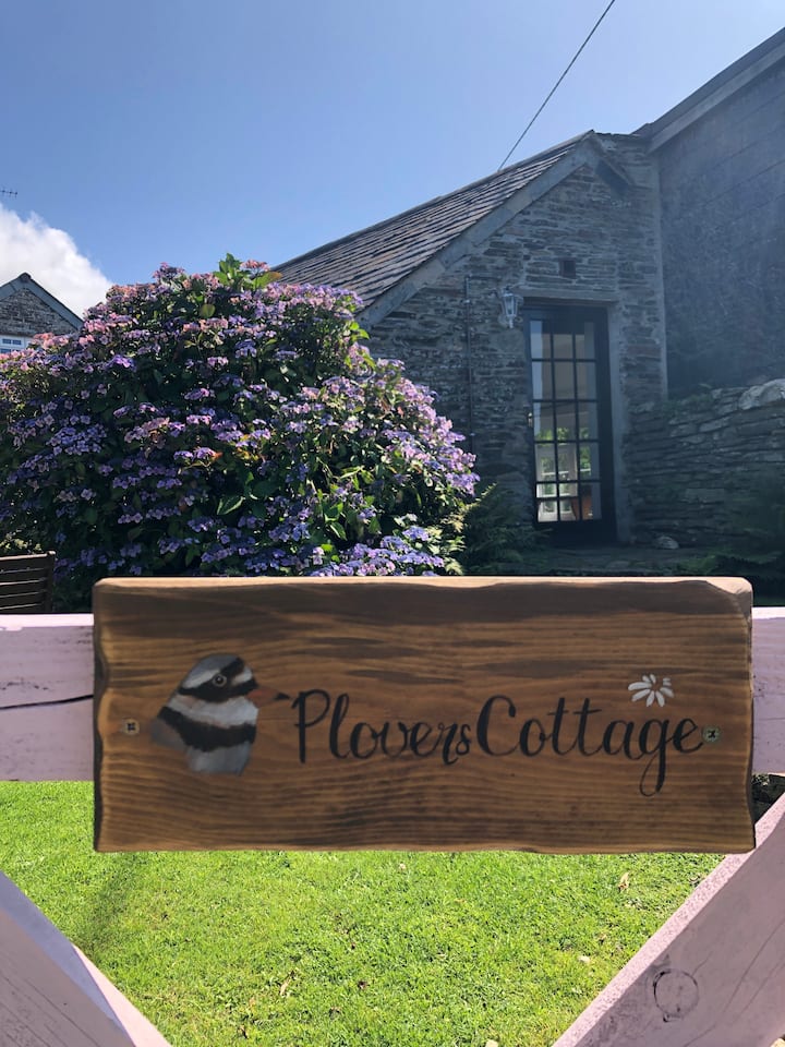 Plover Cottage At Trenale Court Cottages - Tintagel