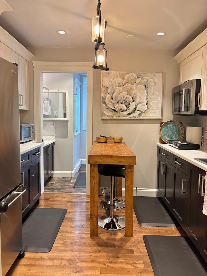Bear Mountain Lux In-law Suite - Langford