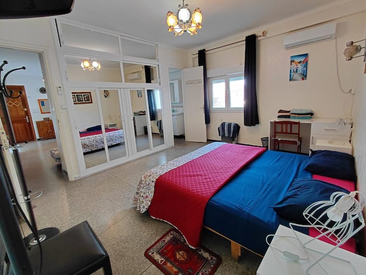 Près De L'hôtel Mamora -Calme-terrasse Ensoleillée - Kénitra