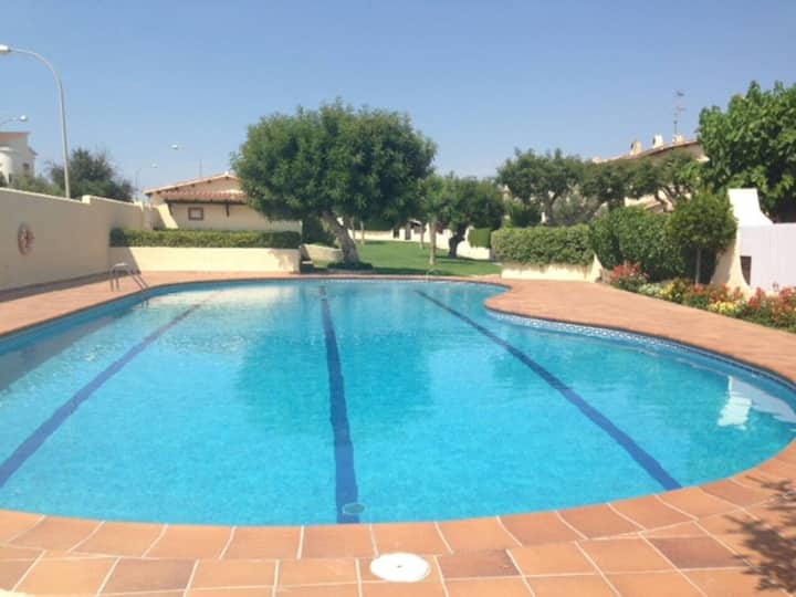 Maison Mitoyenne Avec Barbecue Près De La Plage - Torredembarra