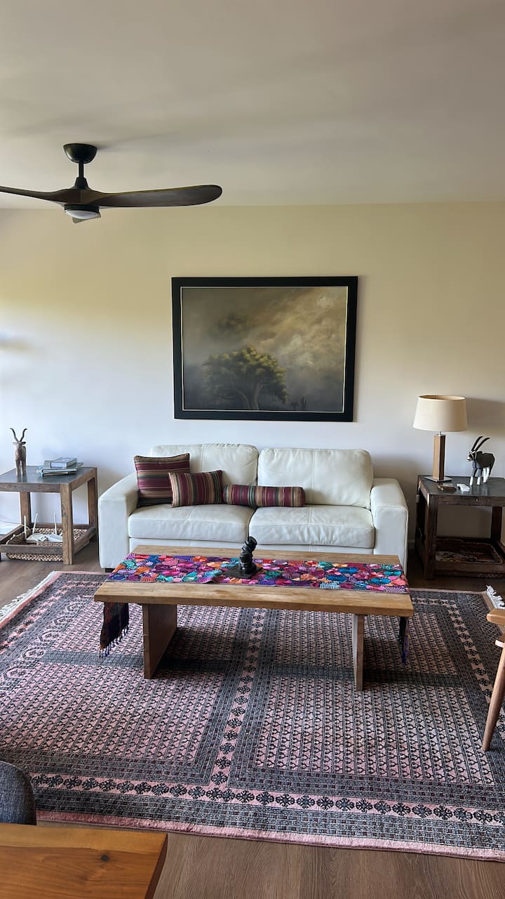 Apartamento Amplio Y Luminoso. Ubicacion Perfecta - Montevideo