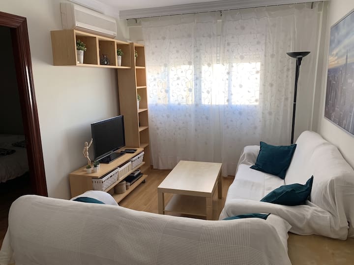 Ave Station At 10 Min Walking - Sostoa Apartment - Malaga