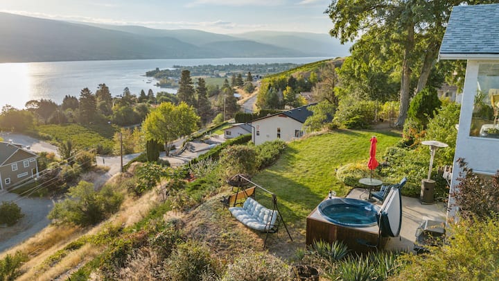 Panoramic Summerland Lake View Studio W/ Hot Tub - Summerland