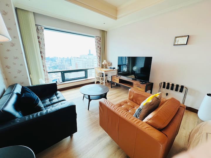 N台中科博館高樓大客廳家庭房/停車優惠/免費洗衣間/寄放行李/50吋連網電視/勤美誠品/審計新村 - North District