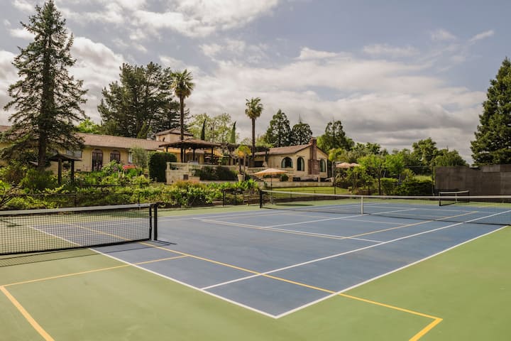 Entire Resort Villa *Pool-spa-pickle-wine-dine* - Healdsburg, CA