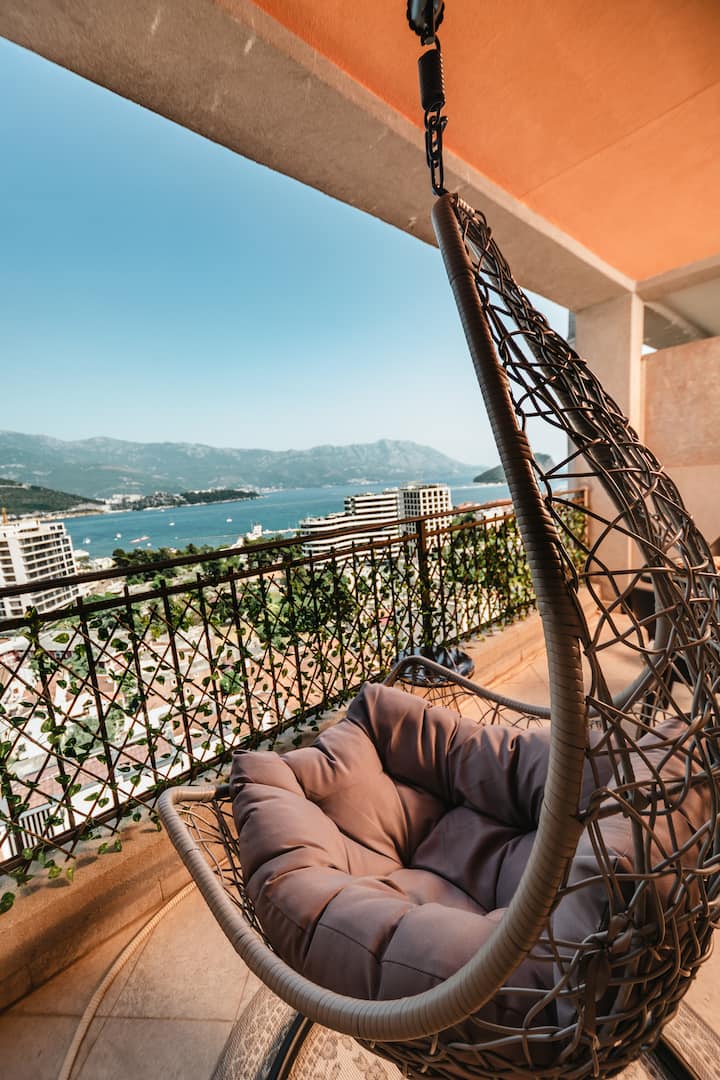 Studio-apartment Near  The Beach! - Budva