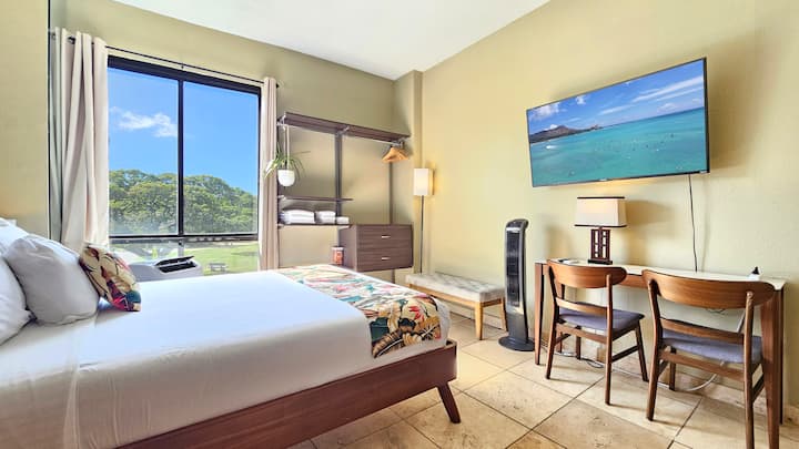 Wg 216 “Hula’s Hideaway” Just 20' To The Bar! - Kāhala Beach, HI