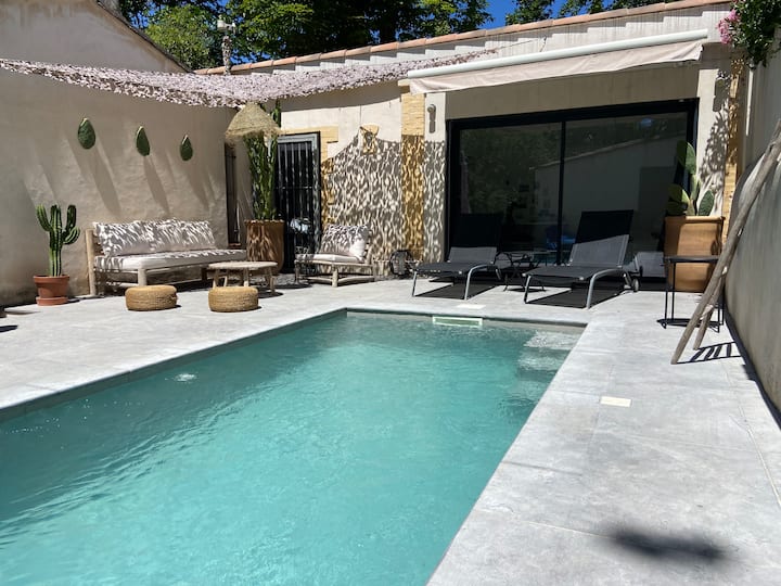 Bastide Rénovée Avec Piscine En Plein Centre-ville - Aix-en-Provence