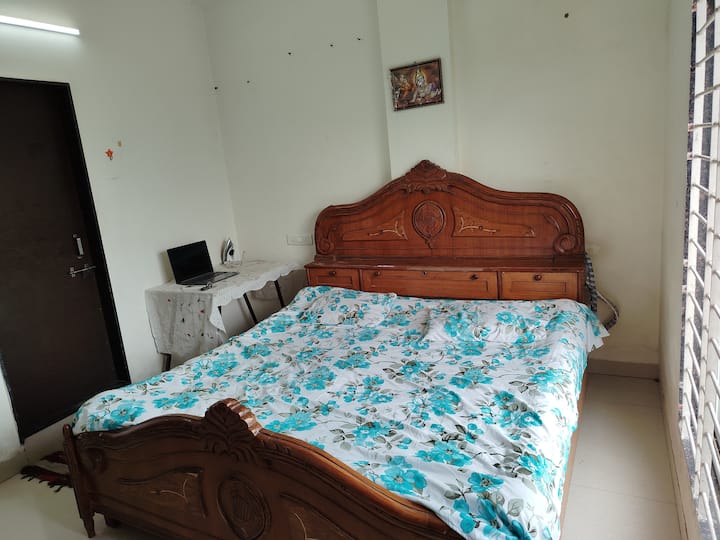 2 Bhk Apartment For Family & Corporates - Bhopal