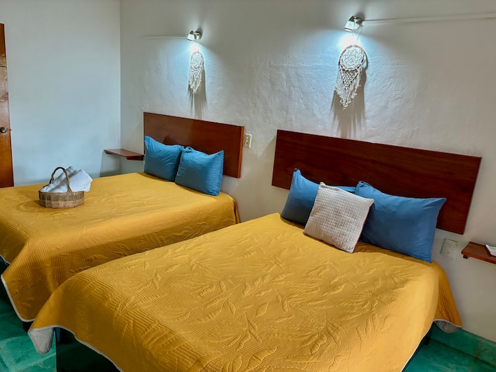 Casa Wenej! Nice Place To Relax Wifi•hot Water+a/c - Valladolid, Mexico