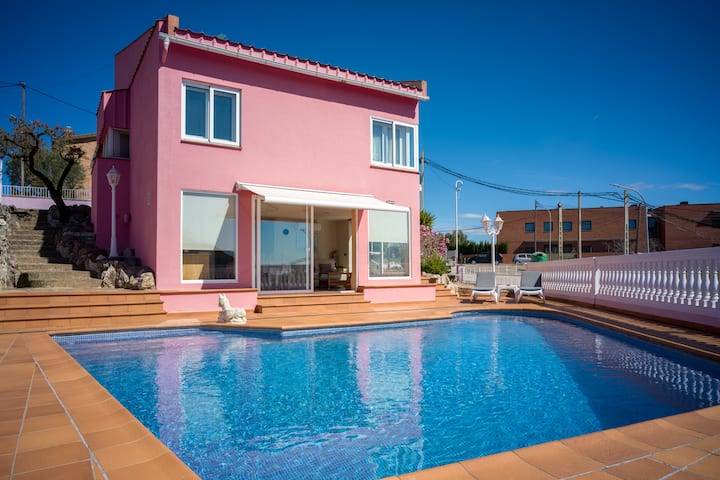 Apartament Assolellat, Bona Vista I Amb Piscina - Caldes de Montbui