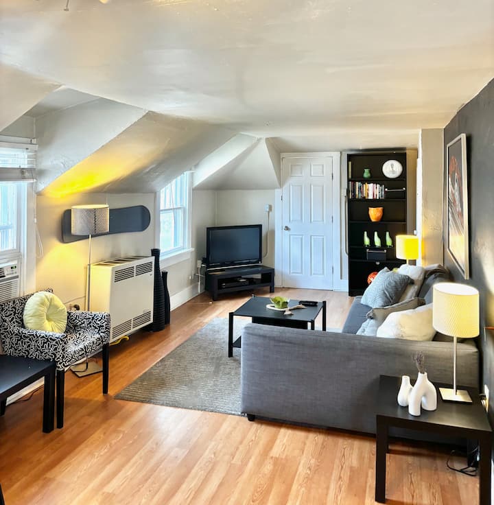 1bd City Park Carriage House - Denver