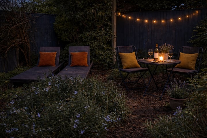 Secluded South Downs Garden Retreat For 2 - Seaford