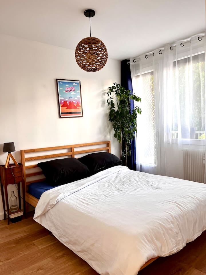Appartement Cosy Avec Balcon - 博訥