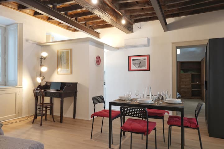 Ampio Bilocale Centro Storico Piazza Castello - Turin