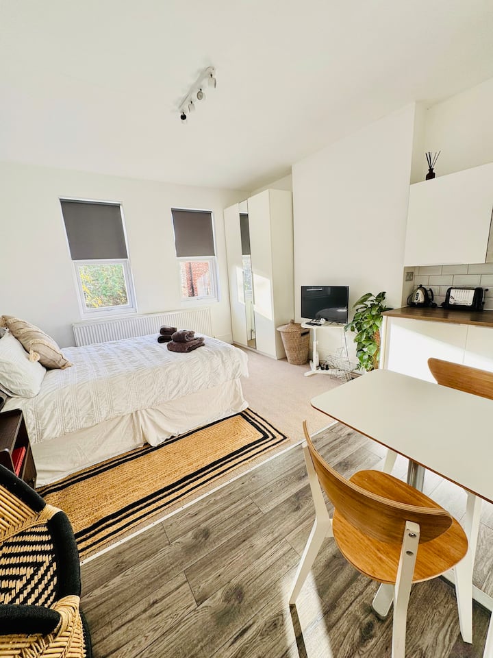 Fantastic Location, 20 Min Central London - Barnes