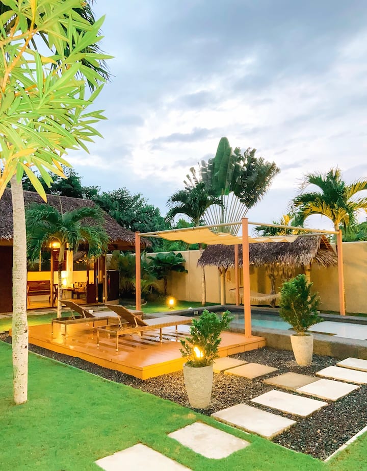 Executive Romantic Villa Lubi-lubi W/ Private Pool - Panglao