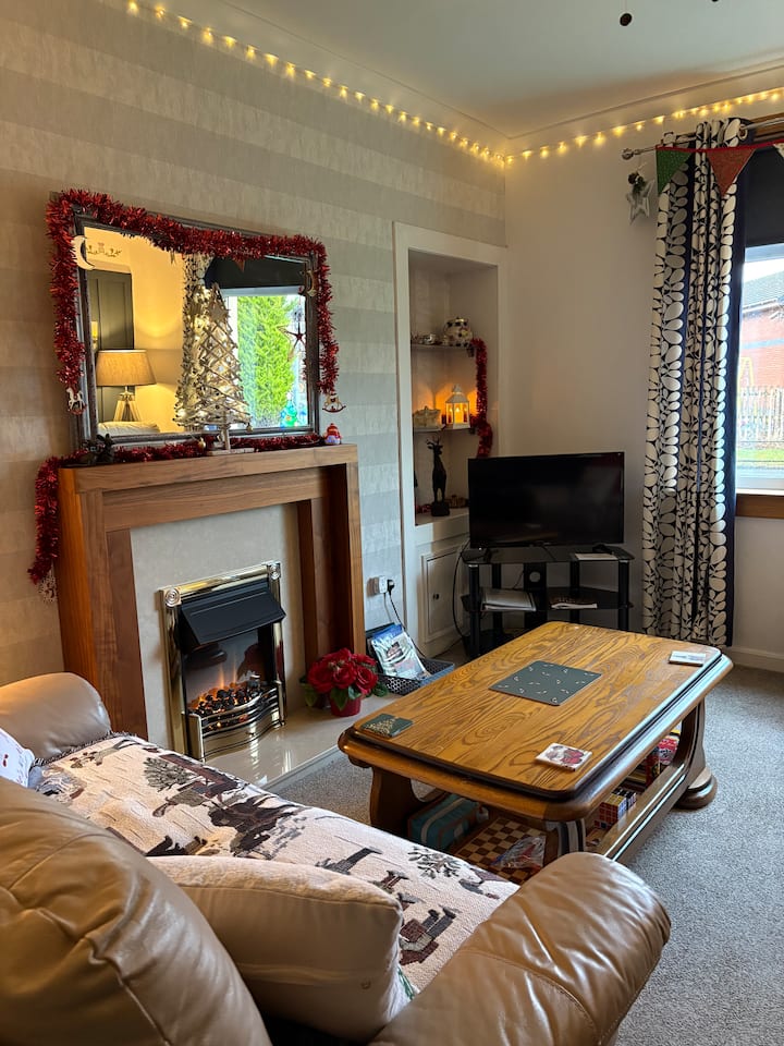 No 53 Modern Flat With All Essentials Provided - Ayrshire