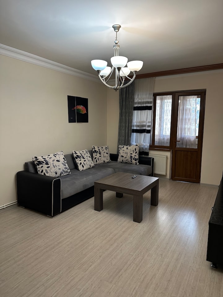Modern Flat Near Republic Square & Metro 5min Walk - Yerevan