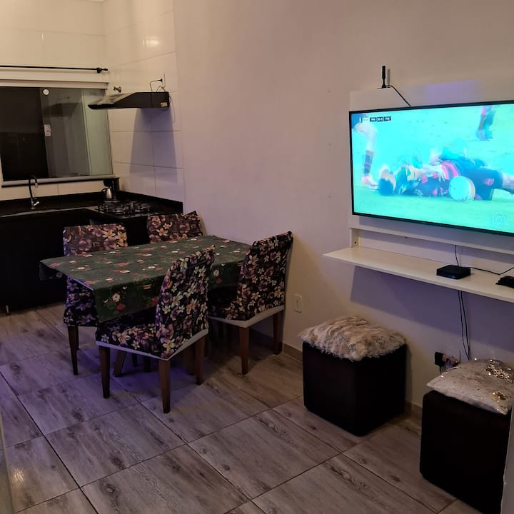 Aconchegante Acomodacao Moderno E Spa Em Franca. - Franca